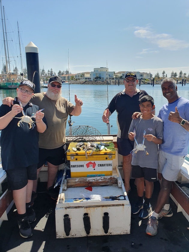 Awesome SA Charters | Open Water Fishing Experience - Play & Go Adelaide