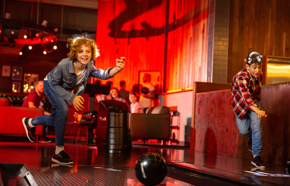Hijinx Hotel, Strike Bowling, Archie Brothers Cirque Electriq ...